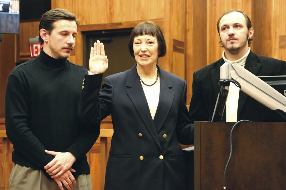Mayor, Council Members Sworn In to New Terms in Clark